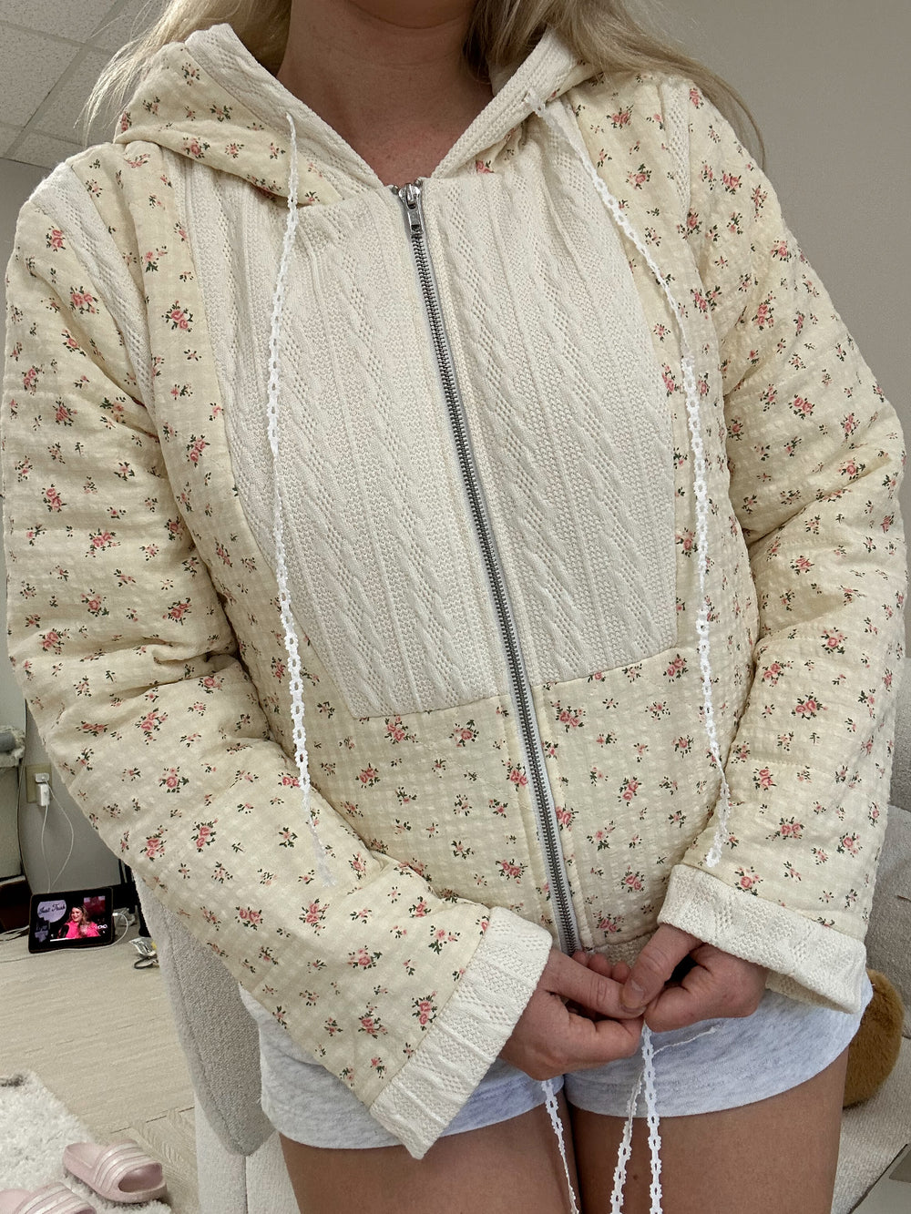 Flower Avenue Quilted Jacket – Sunkissedcoconut