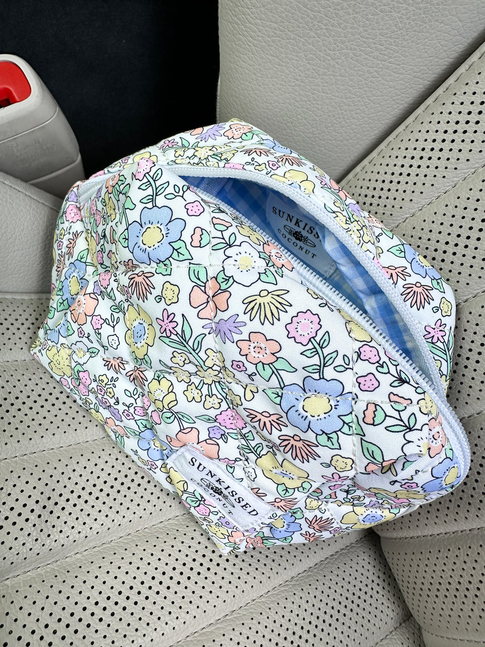 Small Pastel Flower Quilted Handmade Makeup Bag – Sunkissedcoconut
