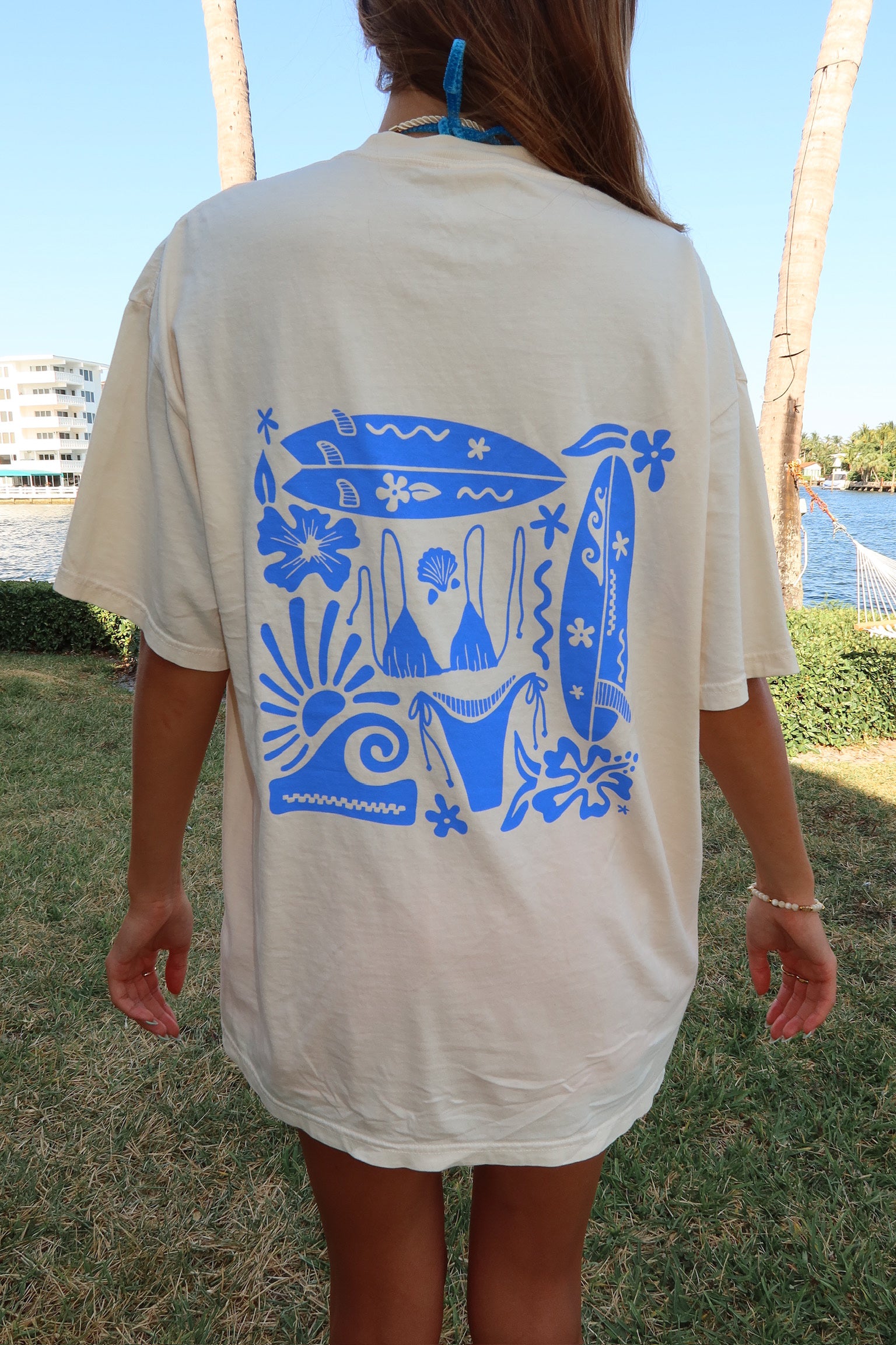 Ivory Blue Swim And Surf Comfort Colors Tee – Sunkissedcoconut