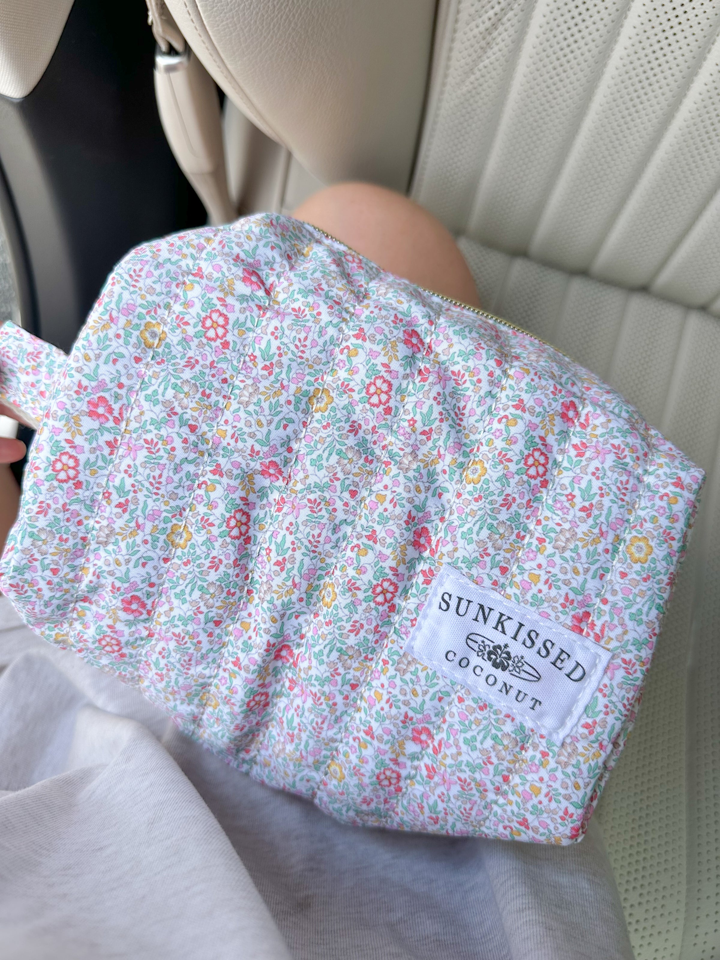 Medium Floral Day In The Park Handmade Handle Bag – Sunkissedcoconut