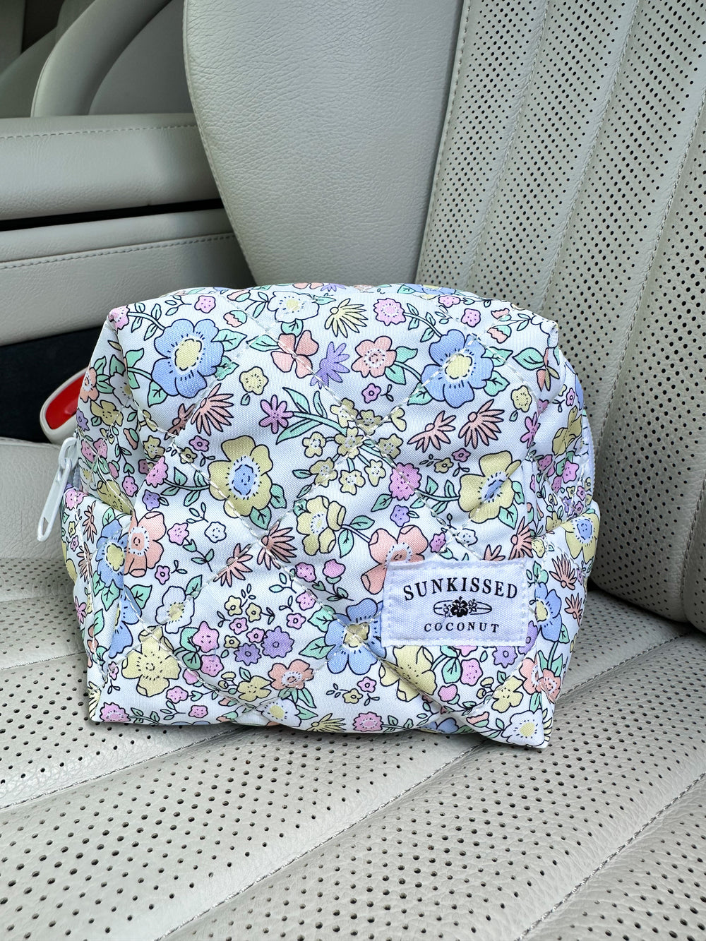 Small Pastel Flower Quilted Handmade Makeup Bag – Sunkissedcoconut